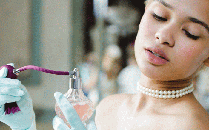 Learn the difference between perfume and fragrance - ریاح - Riah